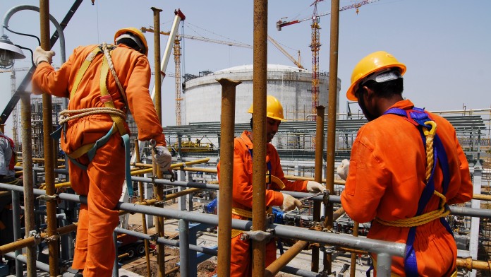 Supporting exports to India: KfW IPEX-Bank concludes framework ...